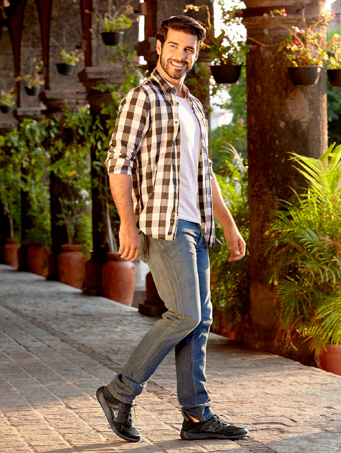 efwef - rojogallito - Página 142 | Flip PDF en línea | PubHTML5