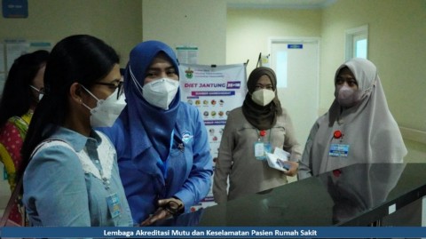 X KOREKSI FINAL VISUALISASI KEGIATAN PELATIHAN LAM KPRS RSWS MKS - Copy - Copy - Copy-compressed ...