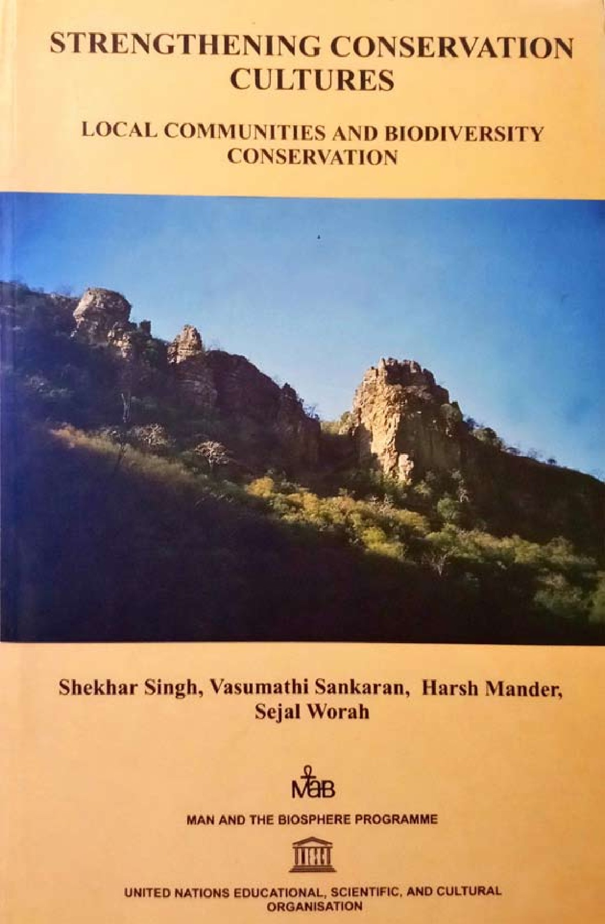 2000-strengthening-conservation-cultures-local-communities_biodiversity ...